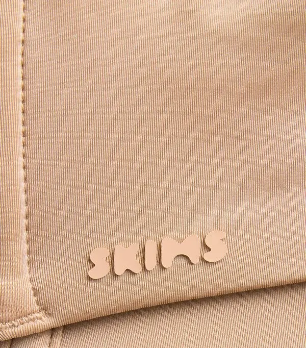 SKIMS Wireless Form T-shirt Bra