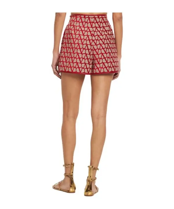 Valentino Garavani High-waisted Shorts With Straight Hem