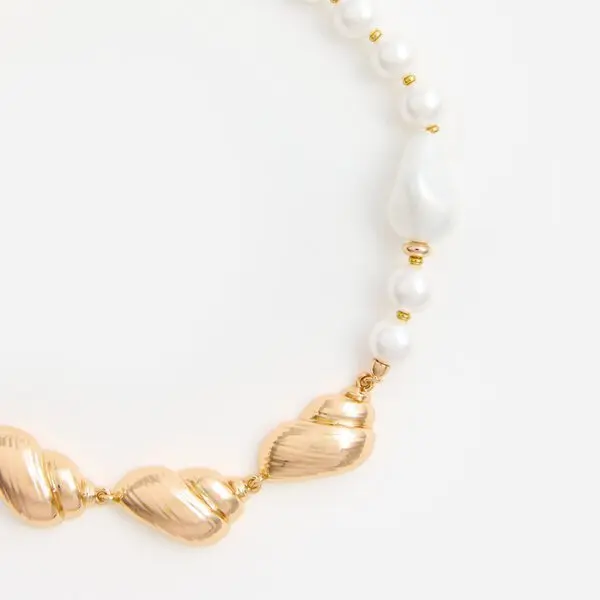SELF-PORTRAIT Shell-detail Faux-pearl Necklace