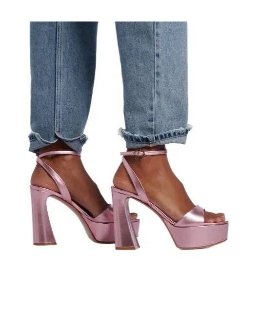 GIANVITO ROSSI Leather Platform Sandals