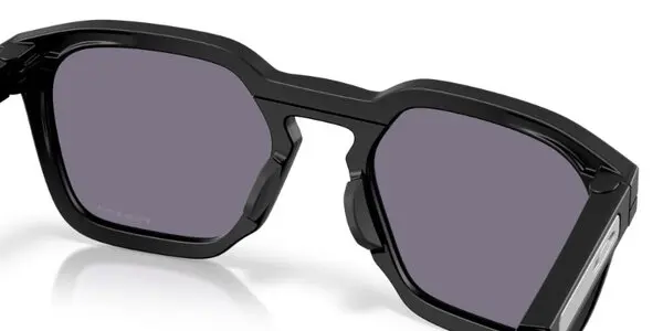 Oakley Geometric Sunglasses