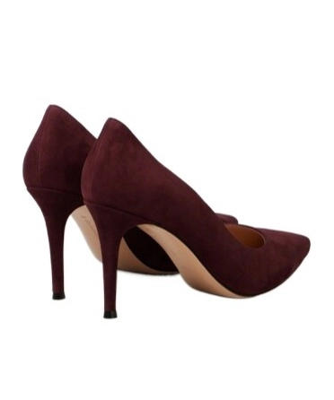 GIANVITO ROSSI Solid Suede Pumps