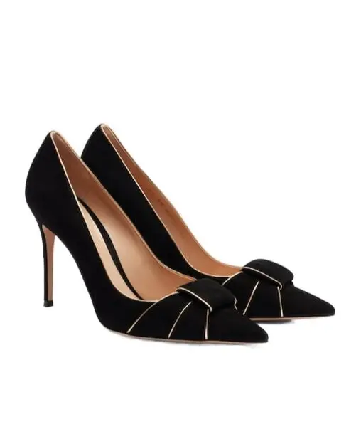 GIANVITO ROSSI Suede Pumps - Black