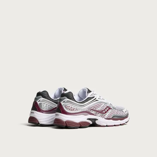 Saucony Progrid Omni 9 Sneaker