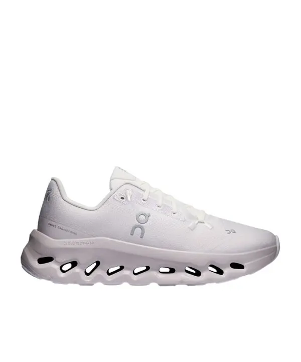 On Cloudtilt Low Top Sneakers