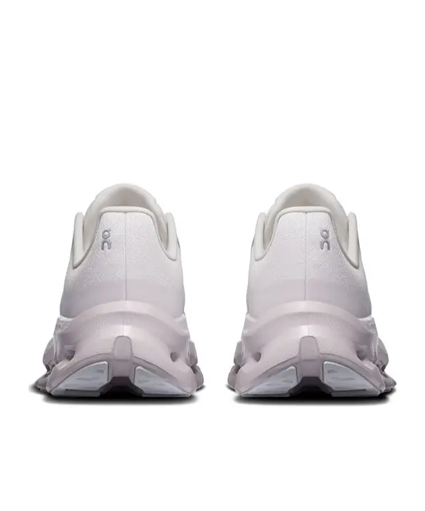 On Cloudtilt Low Top Sneakers