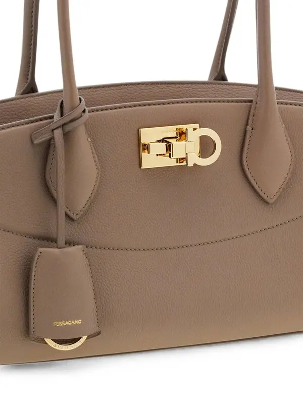FERRAGAMO St Soft Ew Shoulder Bag