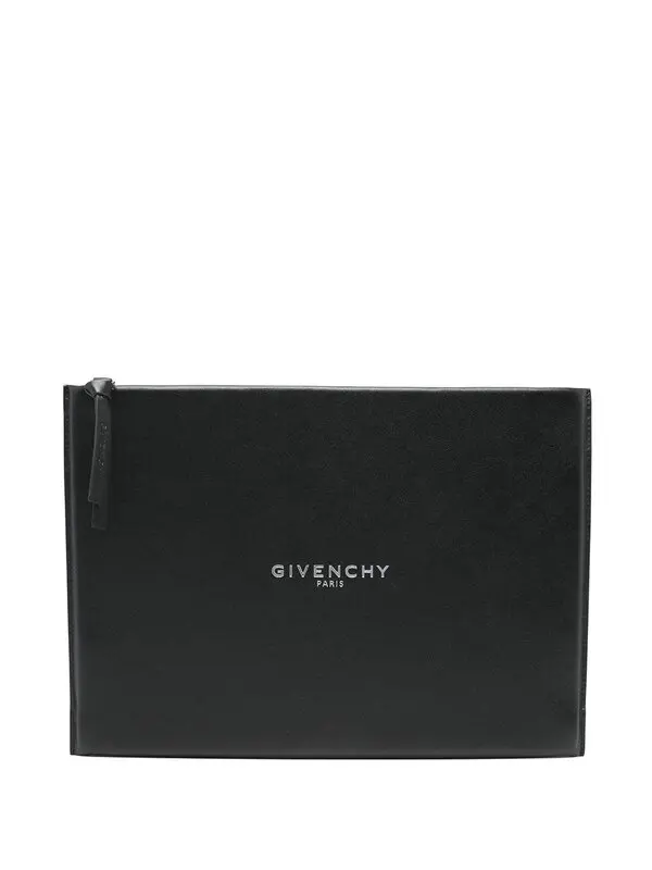 Givenchy Antigona Stamped Large Pouch In Leather - Black