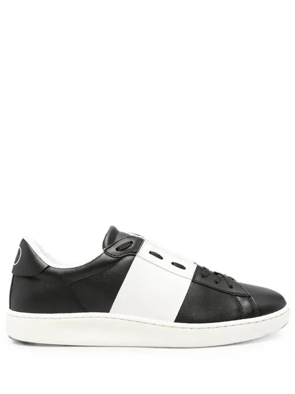 Valentino Garavani Open Royco Trainer In Nappa Calfskin - Black