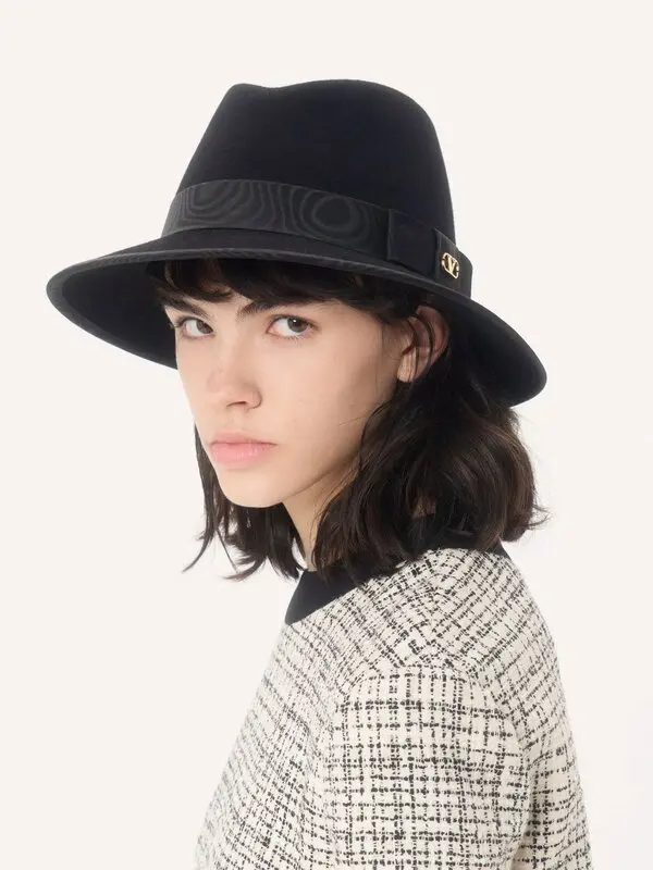 Valentino Garavani Vlogo Signature Fedora Hat - Black