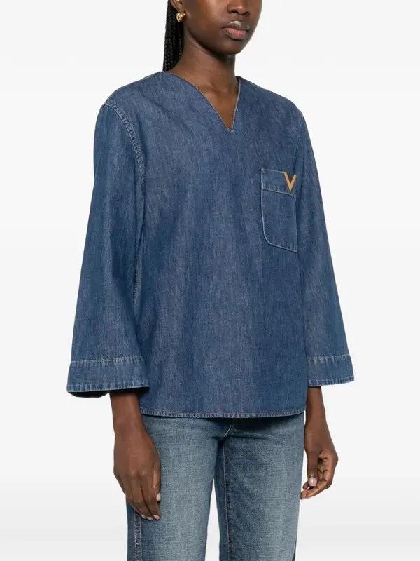Valentino Garavani V-neck Denim Shirt With Logo Detail - Blue