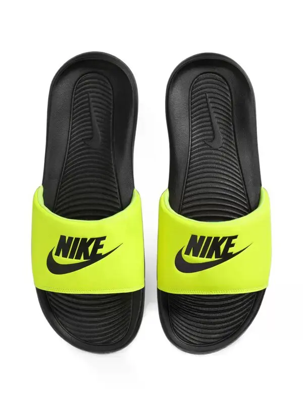 Nike Victori One Slides
