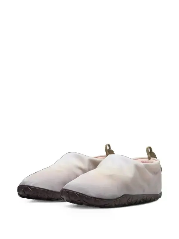 Nike Moc Premium Sneakers