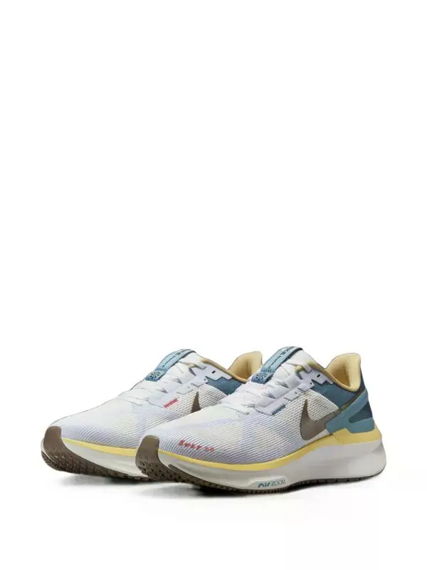 Nike Structure 25 Sneakers
