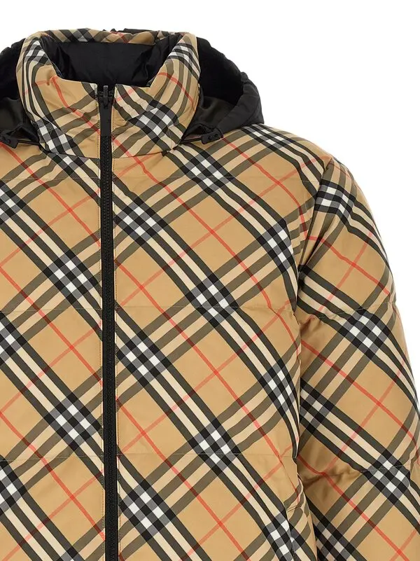 Burberry Snowdon Reversible Down Jacket - Cream
