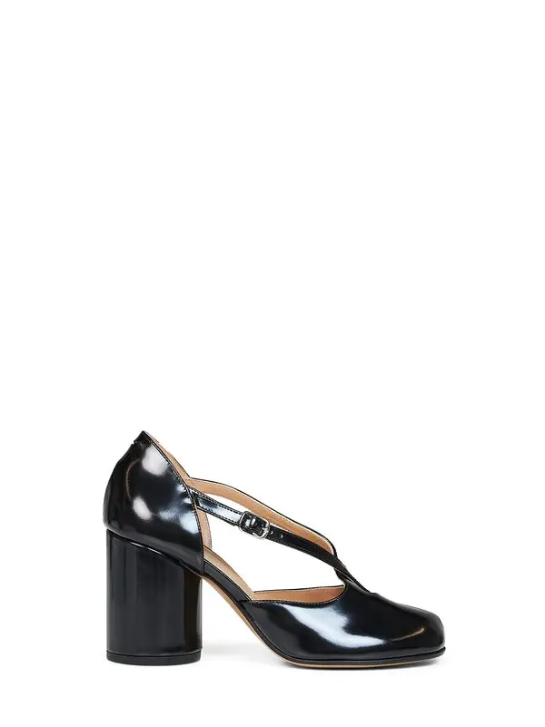 MAISON MARGIELA Black Glossy Leather Tabi Pumps