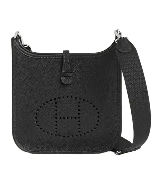 Hermès Evelyne 23 Pocket Iii Shoulder Bag - Black