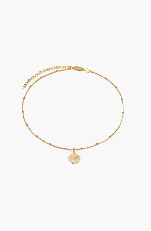 YOJ Quero Crystal Pendant Necklace
