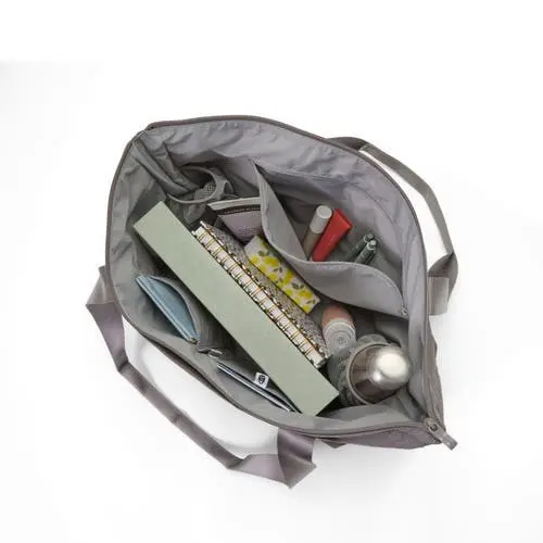 BAGGALLINI Swift Essential Tote Bag