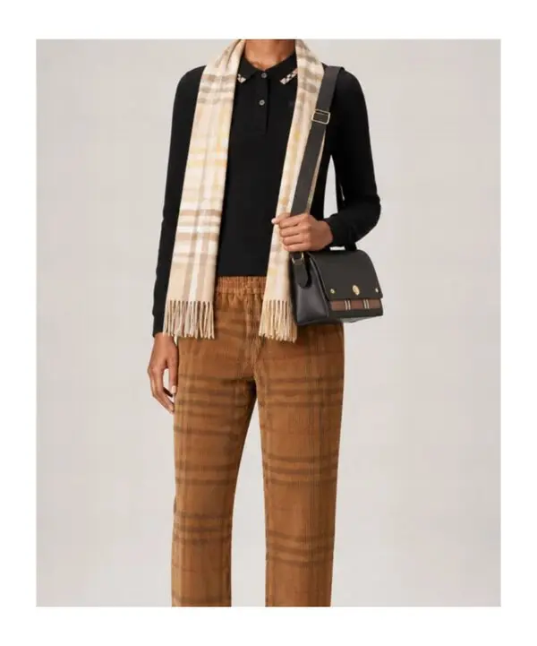 Burberry Note Medium Shoulder Bag