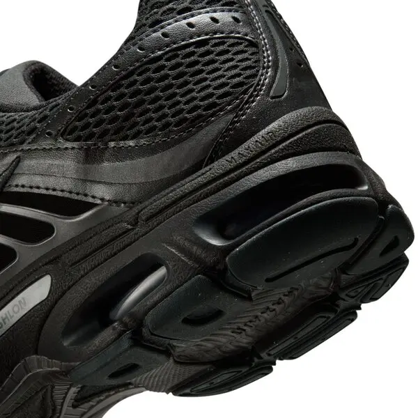Nike Athletic Trainers - Black