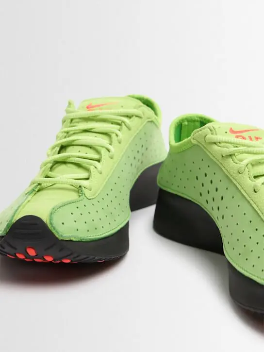Nike Casual Lace-up Sneakers - Green