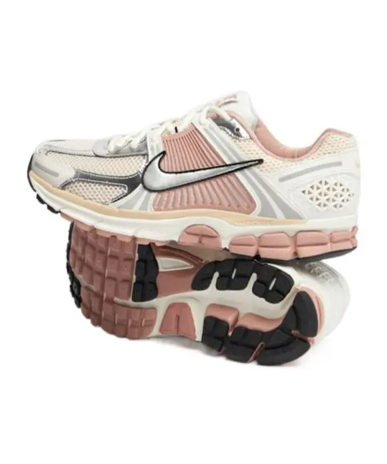 Nike Lace-up Sneakers - White