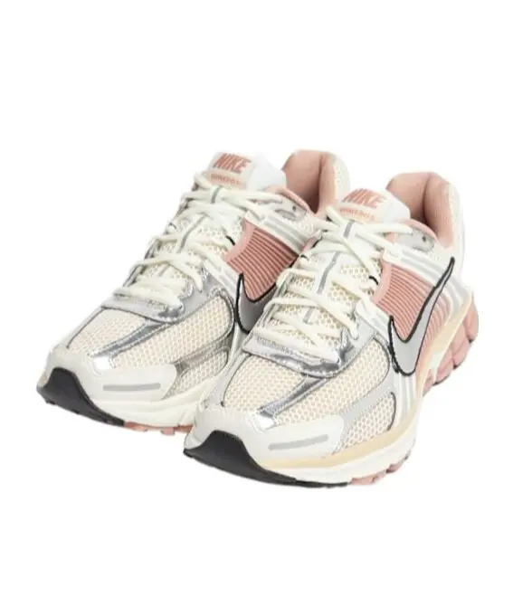 Nike Lace-up Sneakers - White