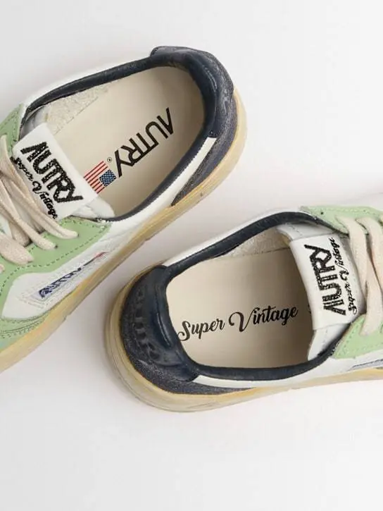 AUTRY Lace Up Casual Sneakers - Nude