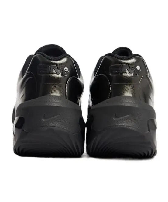 Nike Minimal Lowtop Sneakers