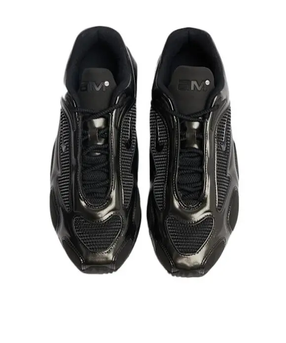 Nike Minimal Low Top Sneakers