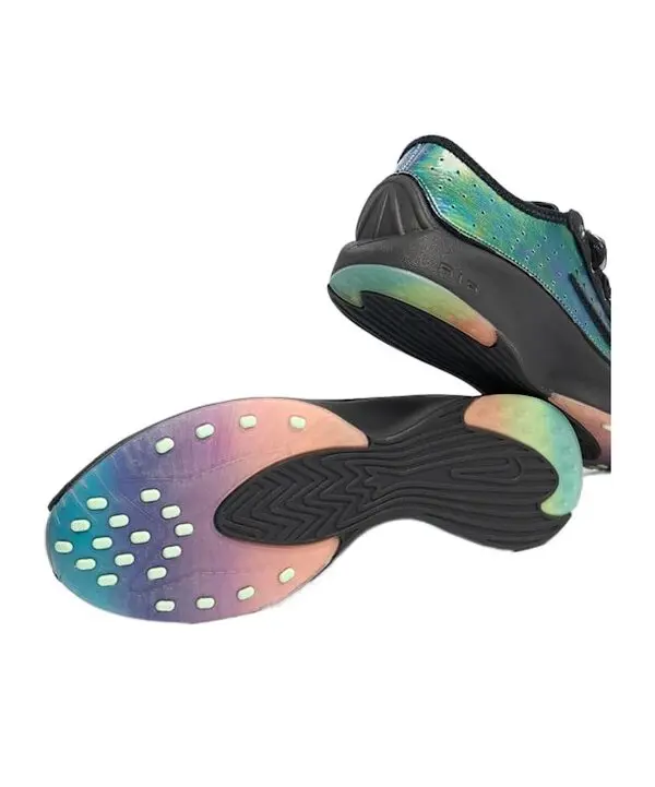 Nike Shinyupper Sneakers
