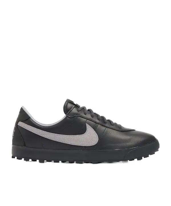 Nike Minimal Lowtop Sneakers