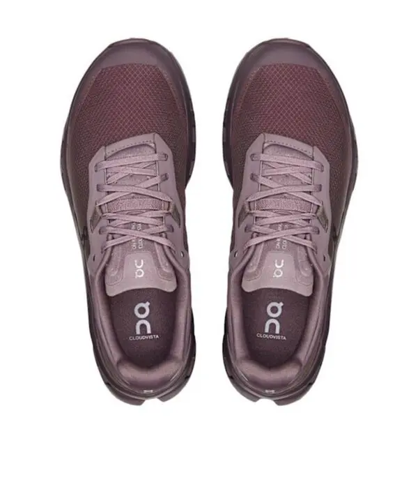 On Minimal Casual Sneakers