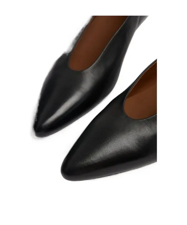 Marsèll Pointed Toe Pump With Block Heel