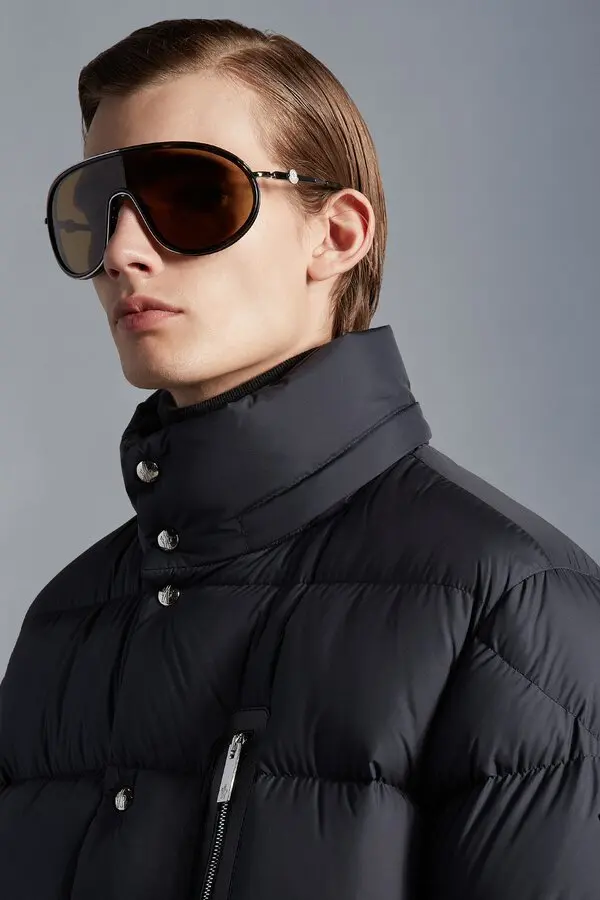 Moncler Bauges Short Down Jacket