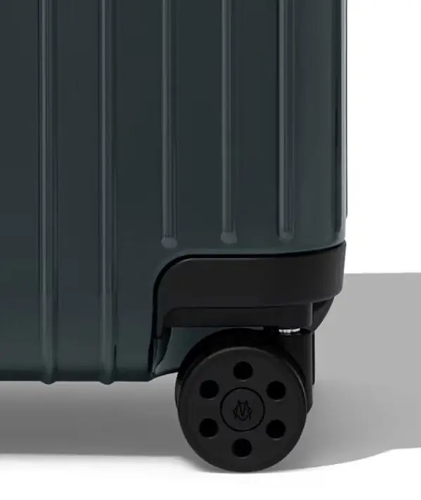 RIMOWA Multiwheel Design Carryon Suitcase