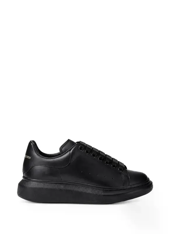 Alexander McQueen Oversized Sneakers - Black