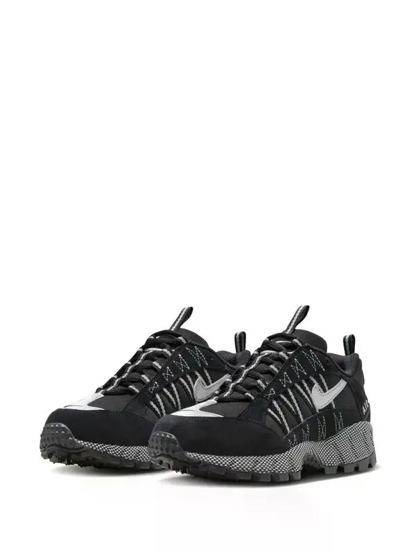 Nike Air Humara Sneakers