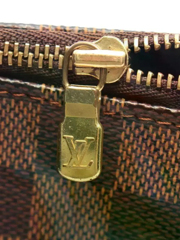 LOUIS VUITTON 2006 Damier Ebene Pochette Accessoires Shoulder Bag