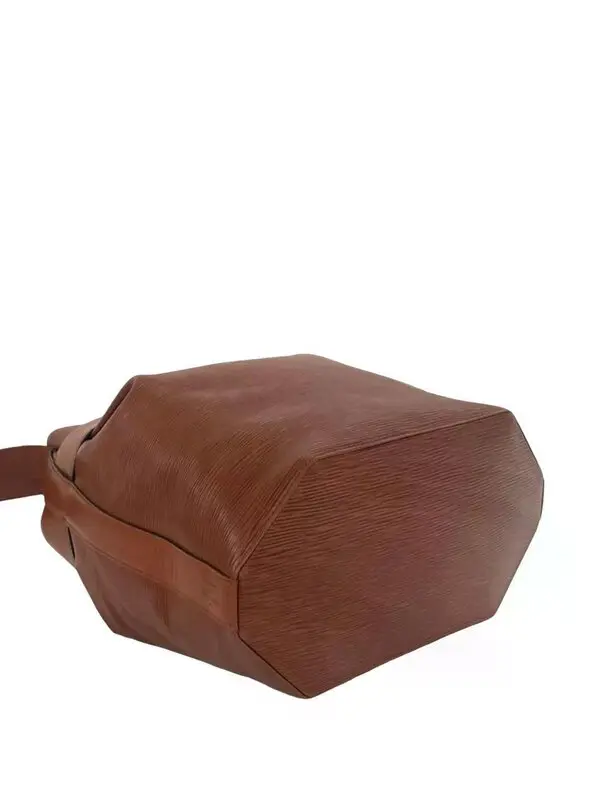 LOUIS VUITTON Epi Sac D'epaule Gm Bucket Bag
