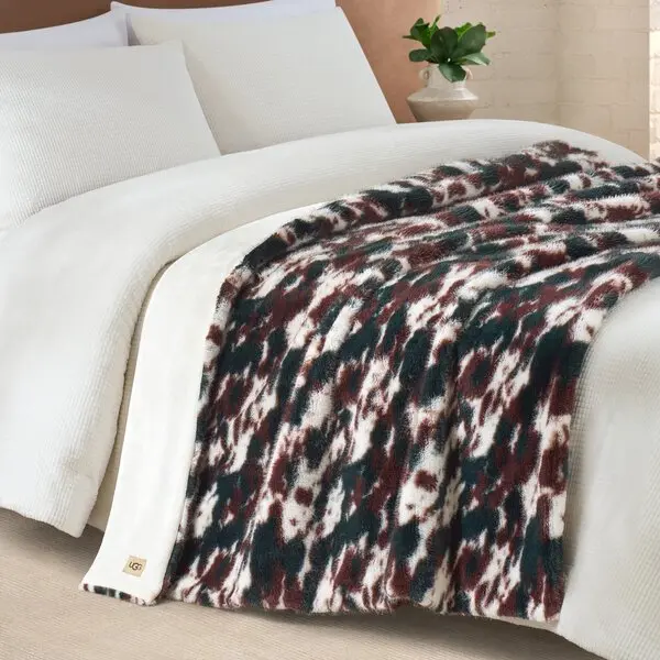 UGG Everett Faux Fur Throw Blanket - Cow