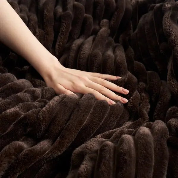 UGG Avery Ribbed Comforter Set, Full/queen