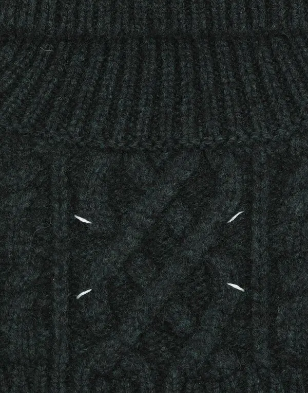 MAISON MARGIELA Cable-knit Roll-neck Scarf