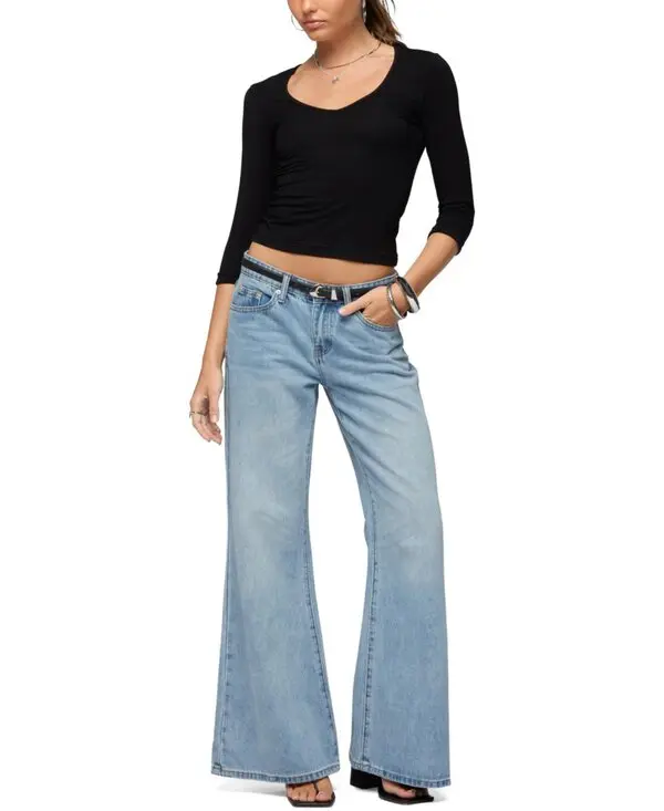 EDIKTED Jamila Three-quarter Sleeve Top