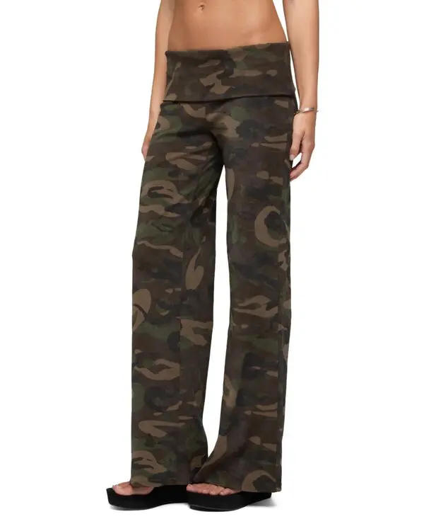 EDIKTED Lumielle Camo Wide Leg Foldover Pants