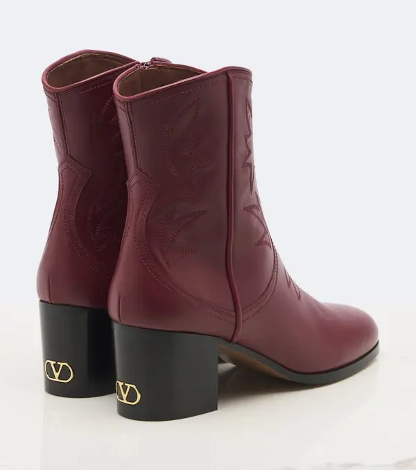 Valentino Garavani Vlogo Embroidered Leather Cowboy Boots