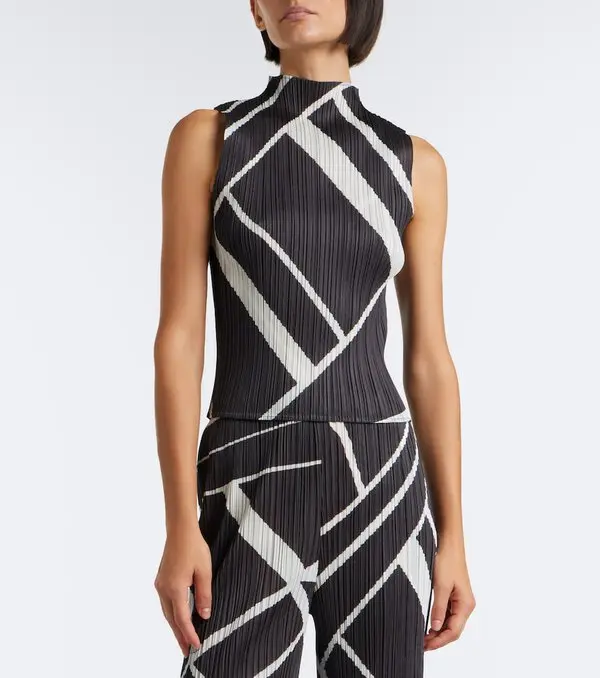 Issey Miyake Fold Line Pleated Printed Top