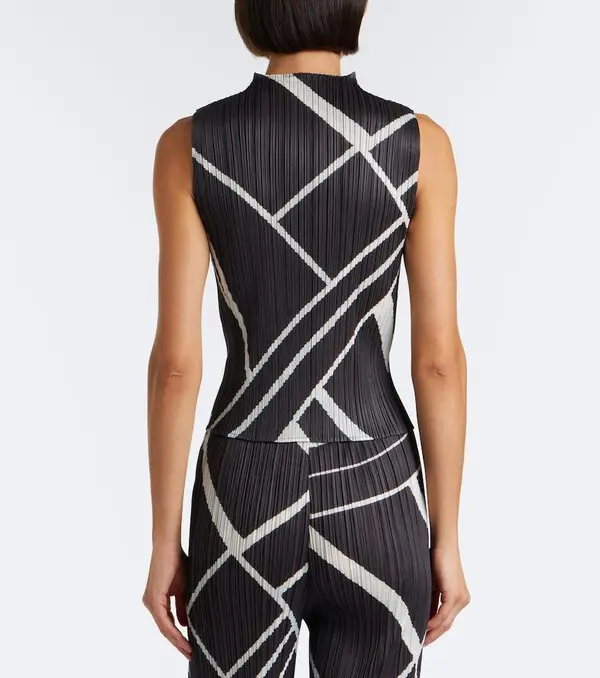 Issey Miyake Fold Line Pleated Printed Top