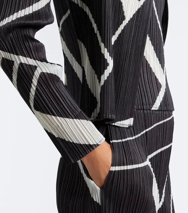 Issey Miyake Fold Line Pleated Printed Cardigan